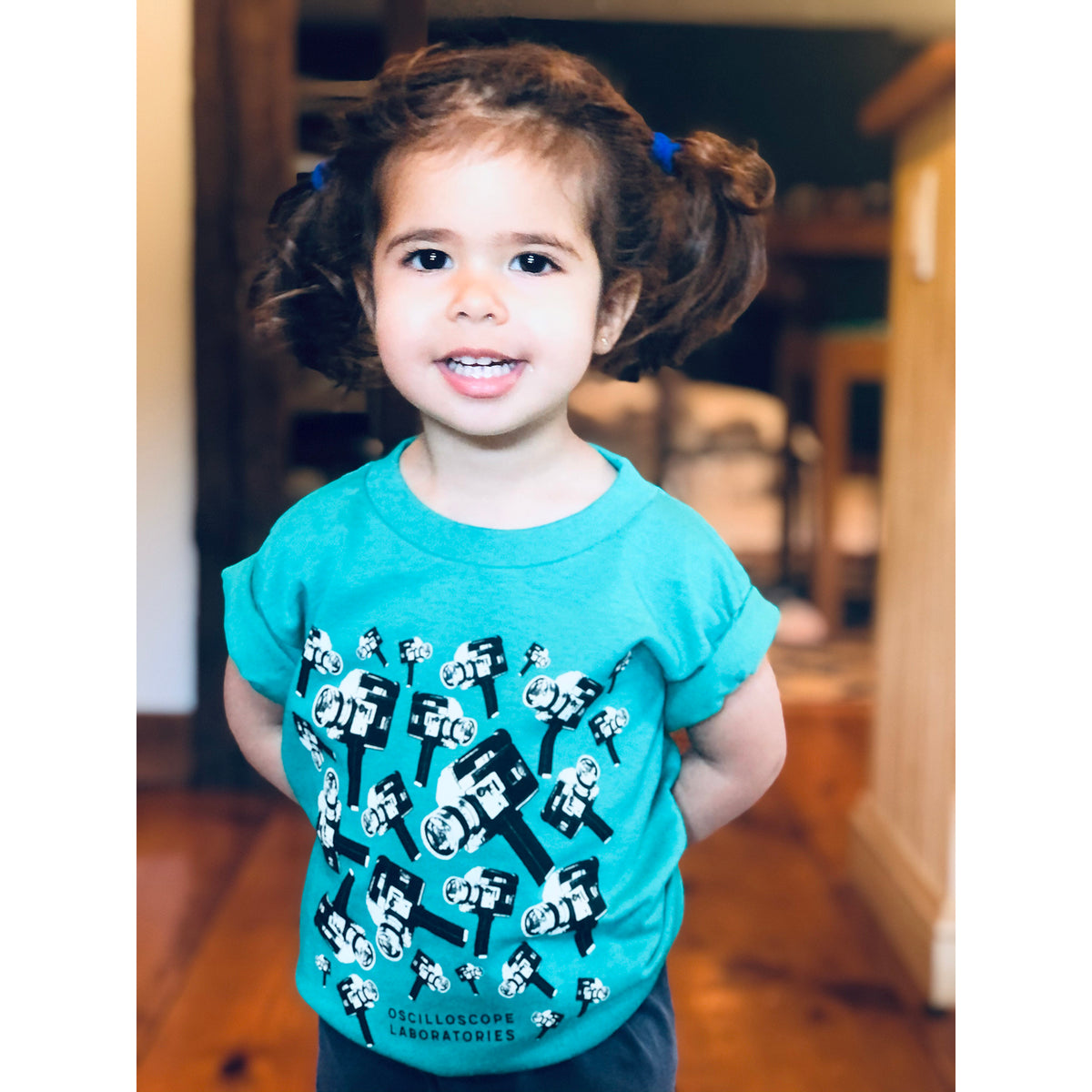 Kids' Film Camera Tee – Oscilloscope Laboratories